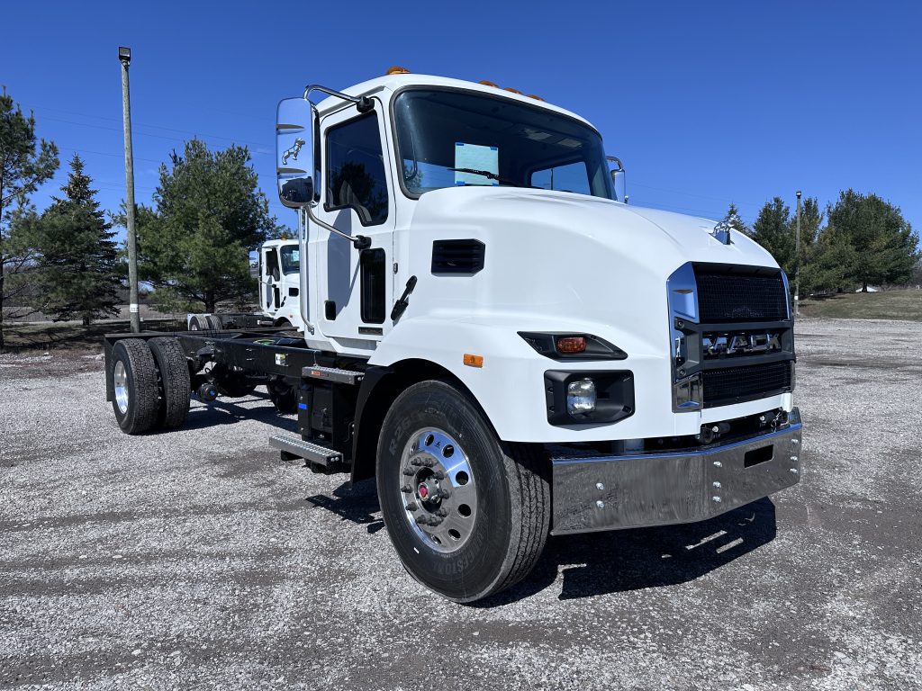 NEW 2026 Mack MD7 Hooklift truck - Quality Truck and Equipment