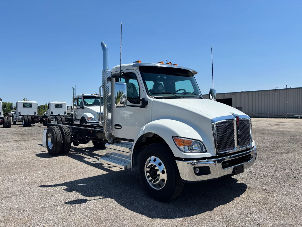 NEW 2027 Kenworth T280 Hooklift Truck - Quality Truck and Equipment